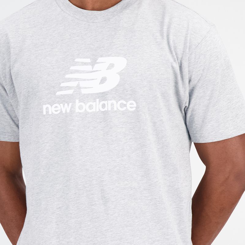 Camiseta Essentials Basic Masculina - New Balance Black Friday: até 50% OFF no Site Oficial